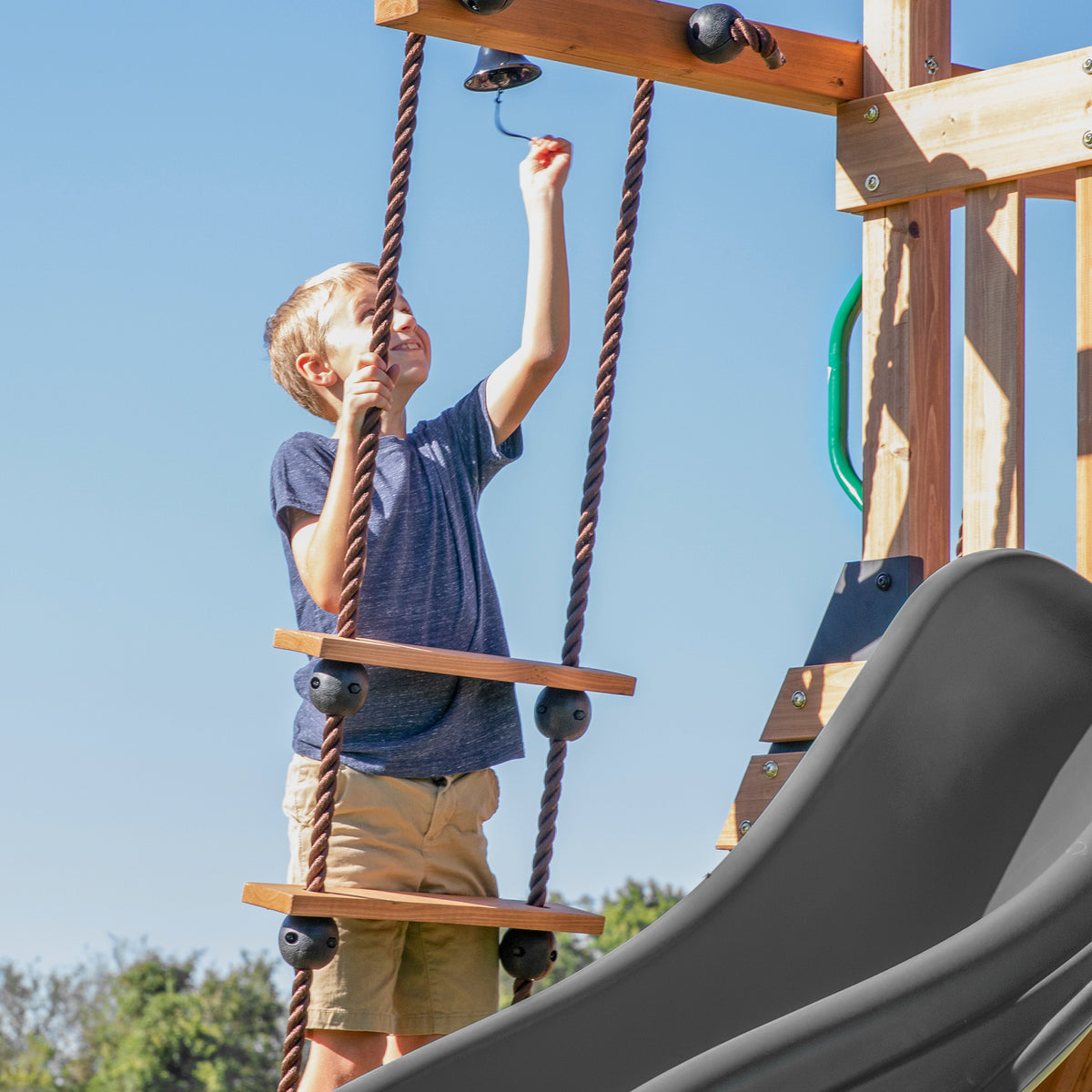 Endeavor Swing Set with Wave Slide