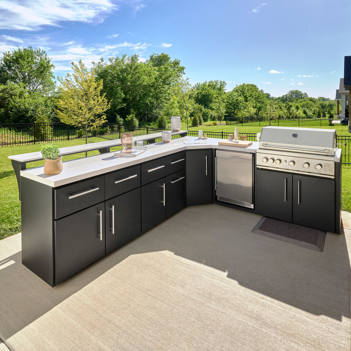 Emory Corner Outdoor Kitchen Island and Bar – Right